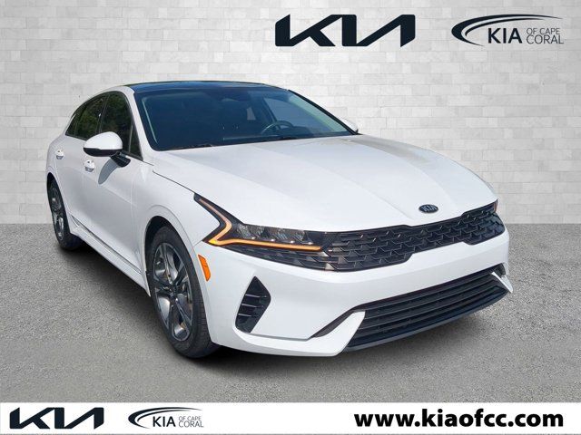 Used 2021 Kia K5 EX For Sale in Cape Coral, FL | Capital One Auto Navigator