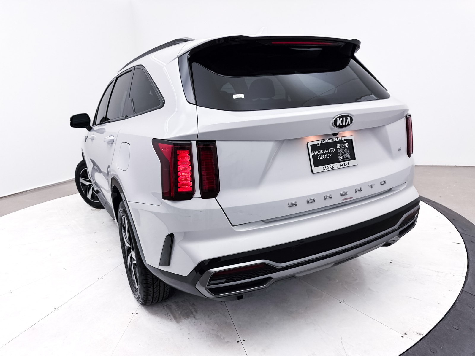 Certified Pre-owned 2021 Kia Sorento S For Sale in Scottsdale, AZ ...