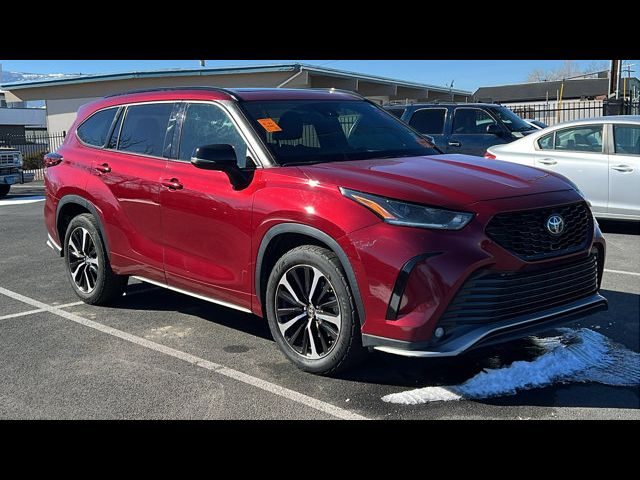 Used 2021 Toyota Highlander XSE For Sale in Reno, NV | Capital One Auto ...