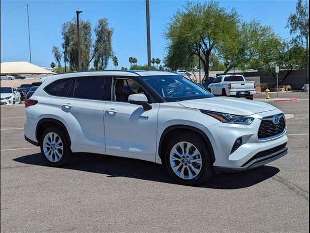 Used 2021 Toyota Highlander Hybrid For Sale in Phoenix, AZ | Auto Navigator