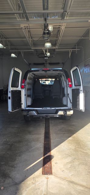 Used 2022 Chevrolet Express Base For Sale in New Philadelphia, OH ...