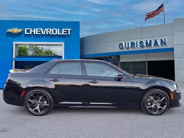 Certified pre-owned Chrysler 300 300C Luxury Series For Sale in ...