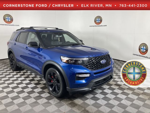Used 2022 Ford Explorer ST For Sale in Elk River, MN | Capital One Auto ...