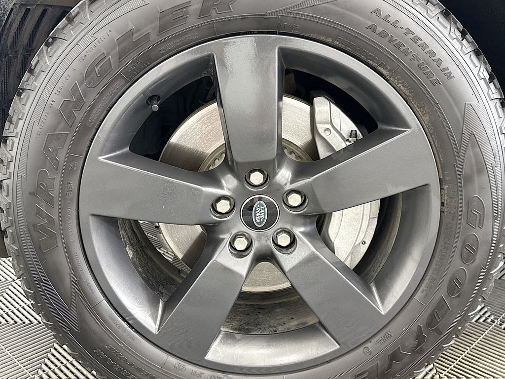 Used 2022 Land Rover Defender SE For Sale in Phoenix, AZ | Capital One ...