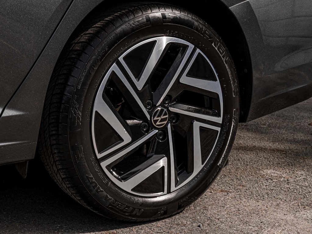 Used 2022 Volkswagen Jetta SEL For Sale in Honesdale, PA | Capital One ...