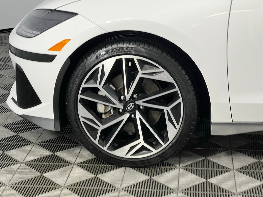 Used 2023 Hyundai IONIQ 6 SEL For Sale in Gilbert, AZ | Capital One ...