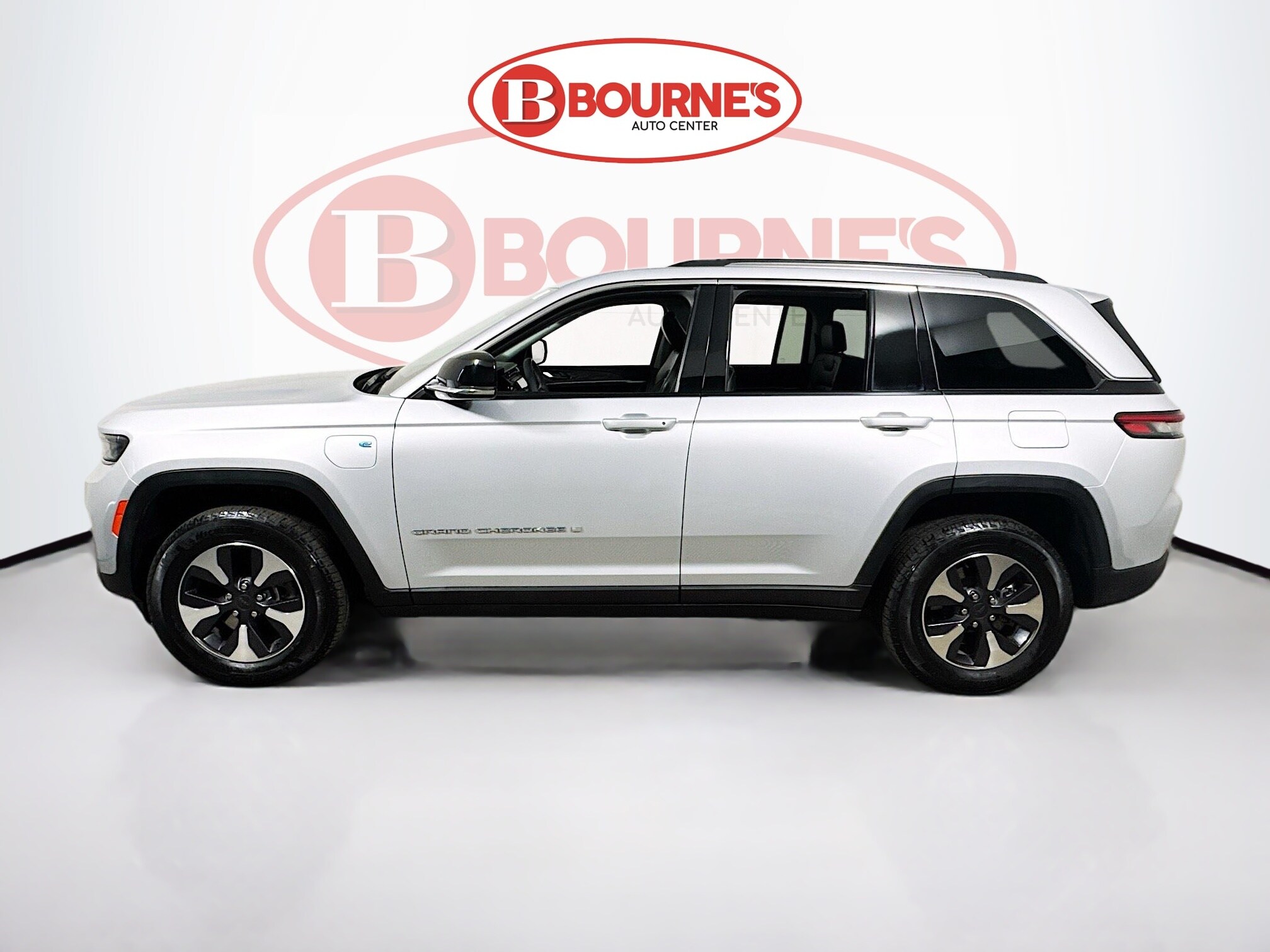 Used 2023 Jeep Grand Cherokee 4xe Base For Sale in Easton, MA | Capital ...