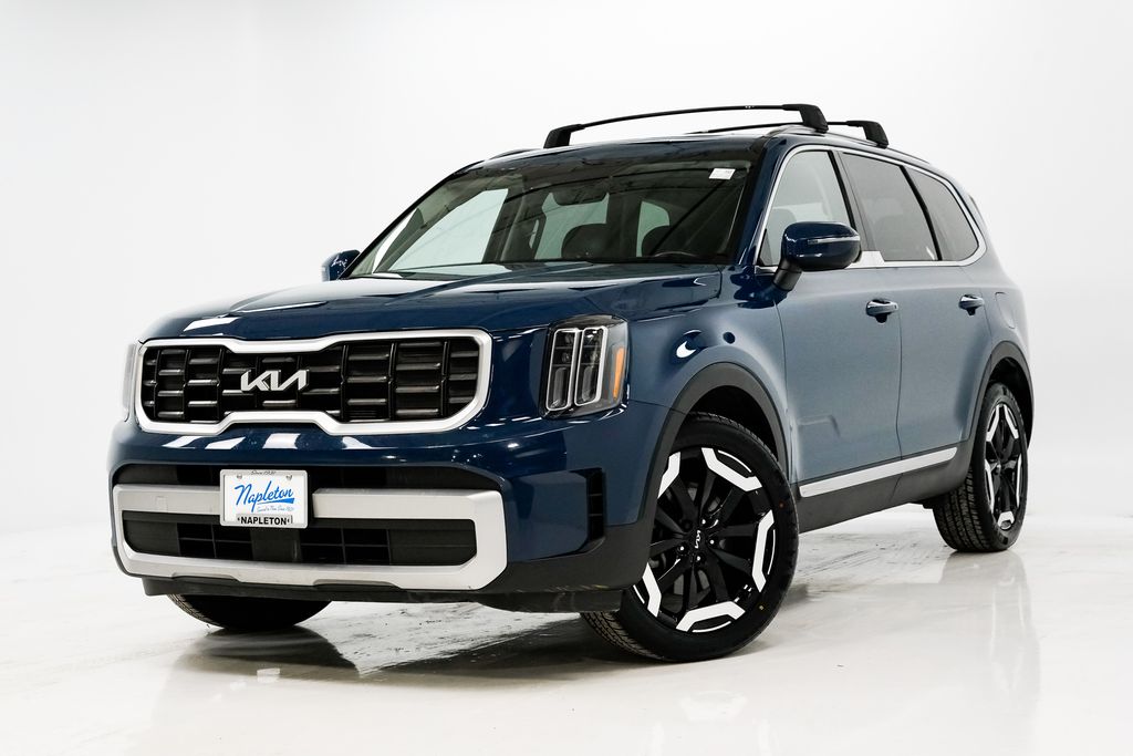 Used 2023 Kia Telluride S For Sale in Elmhurst, IL | Capital One Auto ...