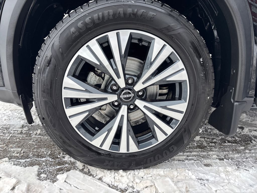 Used 2023 Nissan Rogue SV For Sale in Rochester, NY | Capital One Auto ...