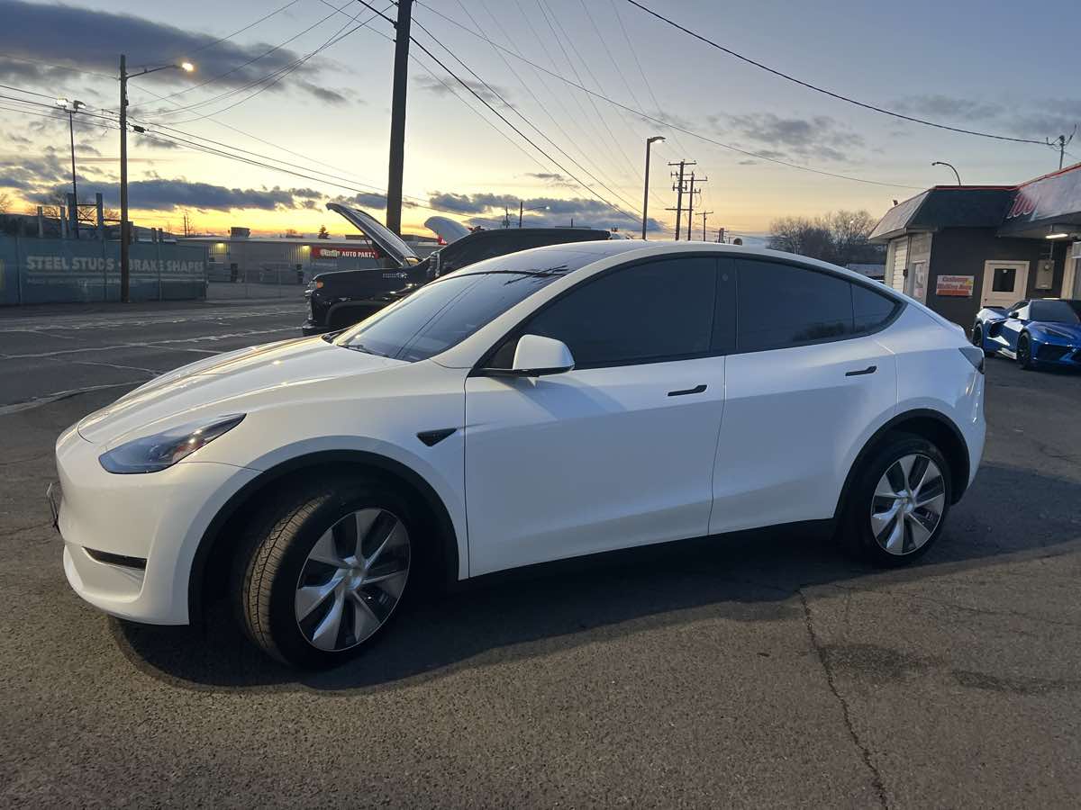 Used 2023 Tesla Model Y Long Range For Sale in Yakima, WA | Capital One ...