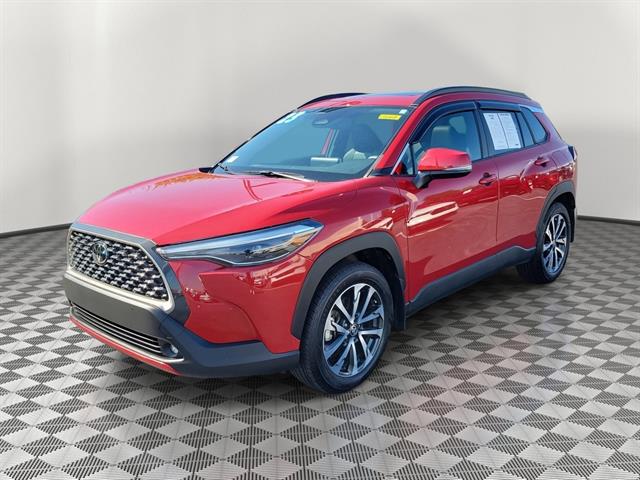 Used 2023 Toyota Corolla Cross XLE For Sale in Monroe, OH | Capital One ...