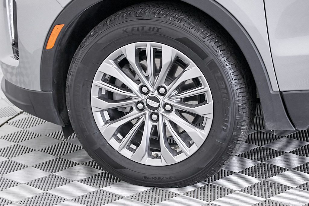 Used 2024 Cadillac XT4 Premium Luxury For Sale in Des Plaines, IL ...