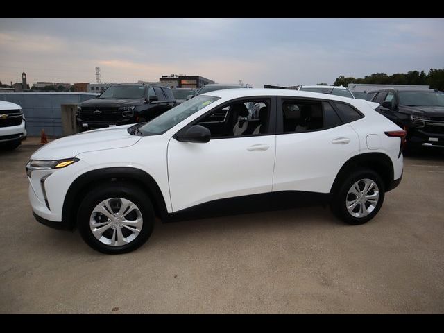 Used 2024 Chevrolet Trax LS For Sale in Wilmington, DE | Capital One ...