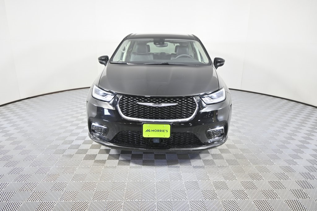 Used 2024 Chrysler Pacifica Touring-L For Sale in Forest Lake, MN ...