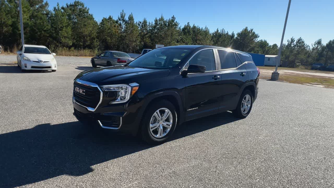 Used 2024 GMC Terrain SLE For Sale in Jesup, GA | Capital One Auto ...