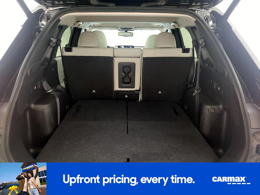 Used 2024 Mitsubishi Outlander SEL Platinum Edition For Sale in ...