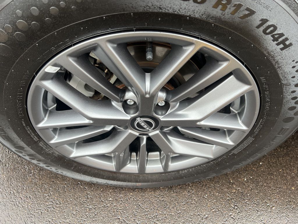 Certified Pre-owned 2024 Nissan Rogue S For Sale in Milwaukee, WI ...