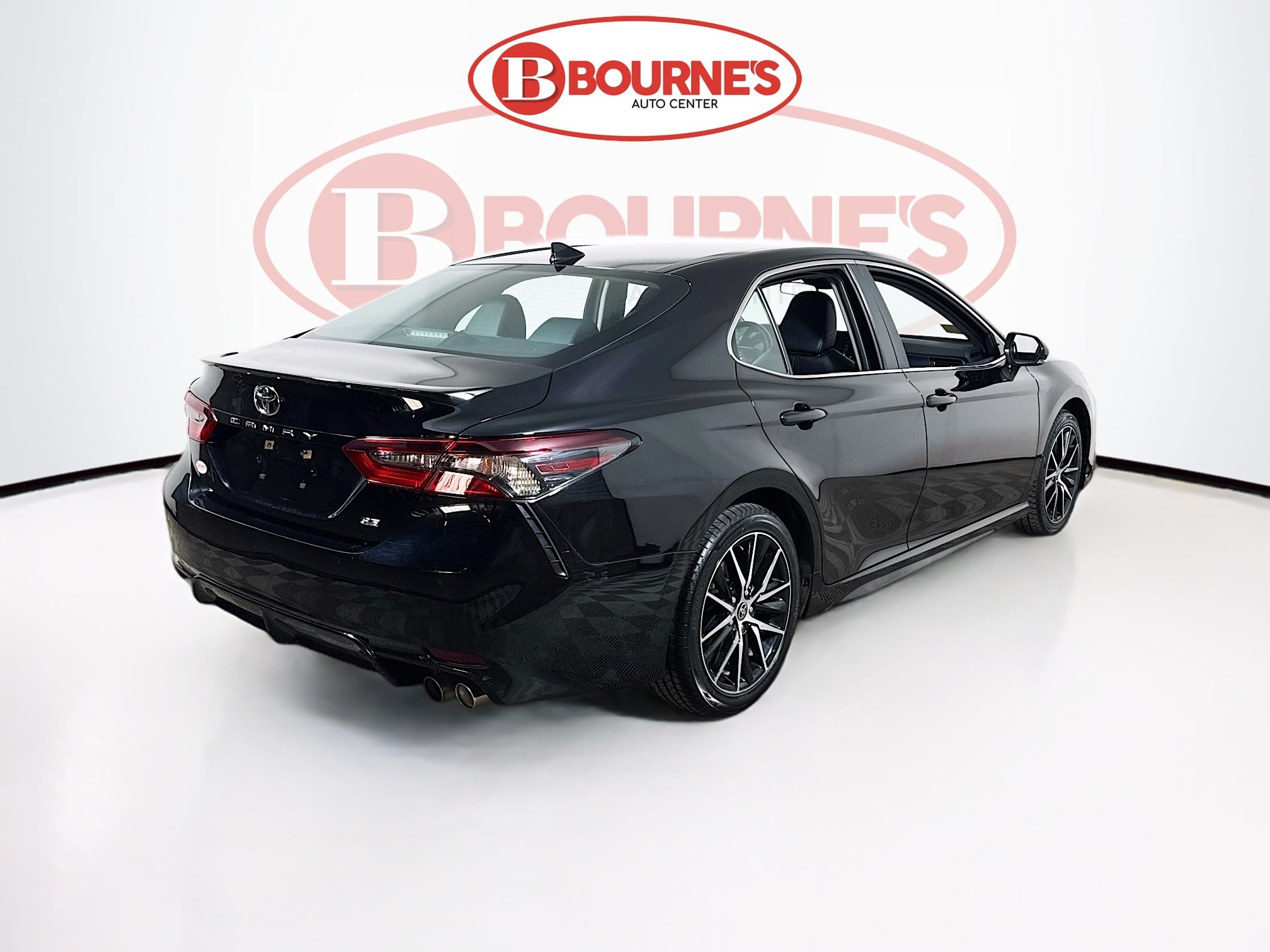 Used 2024 Toyota Camry SE For Sale in Easton, MA | Capital One Auto ...