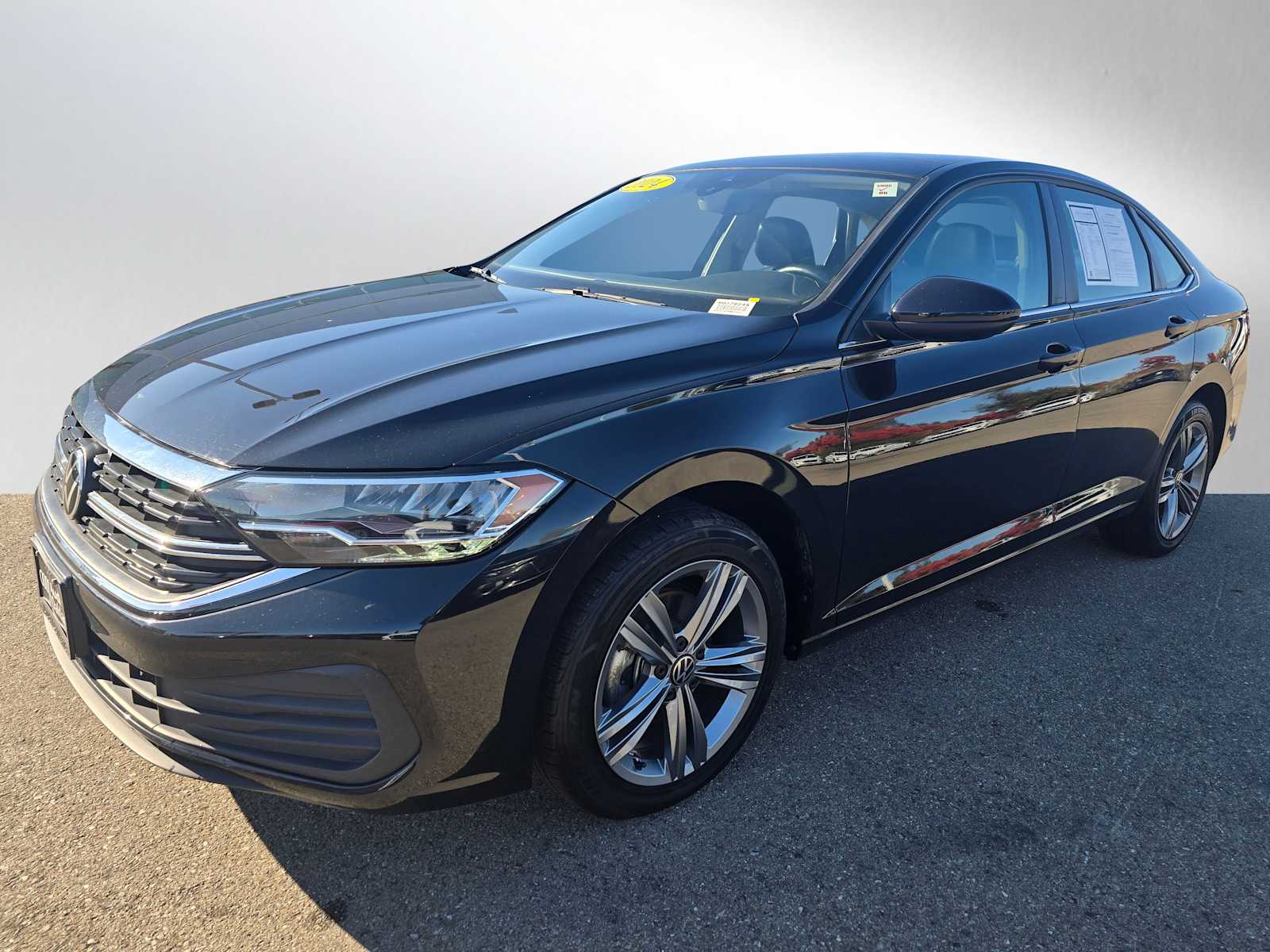 Used 2024 Volkswagen Jetta SE For Sale in Oakland, CA | Capital One ...