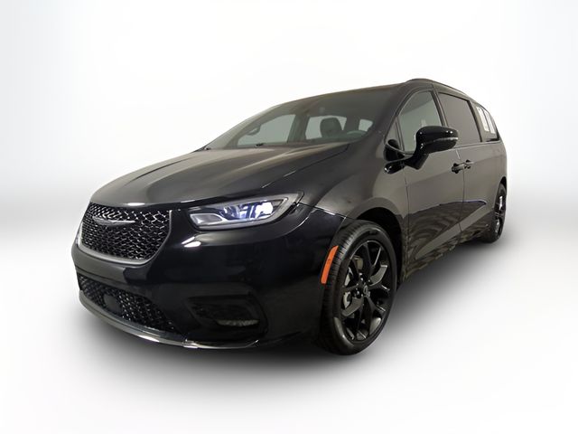 Used 2026 Chrysler Pacifica with Rear View Camera For Sale in Tampa, FL ...