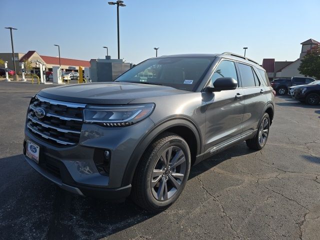 New 2025 Ford Explorer Active For Sale in Kansas City, MO | Capital One ...