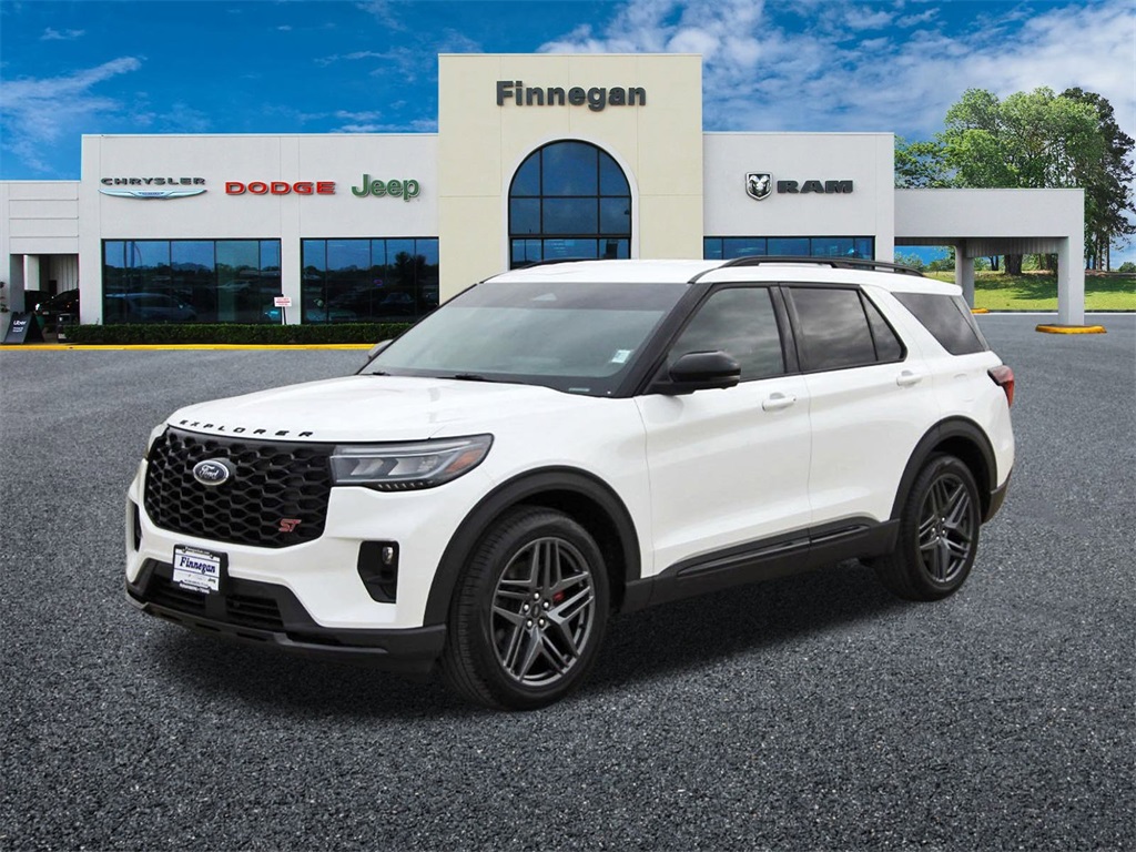 Used 2025 Ford Explorer ST For Sale in Rosenberg, TX | Capital One Auto ...