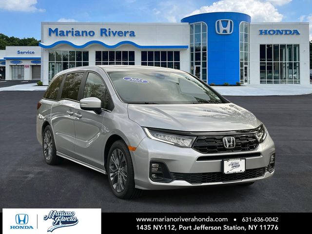 Used 2025 Silver Honda Odyssey Minivan For Sale in Bridgeport, CT ...