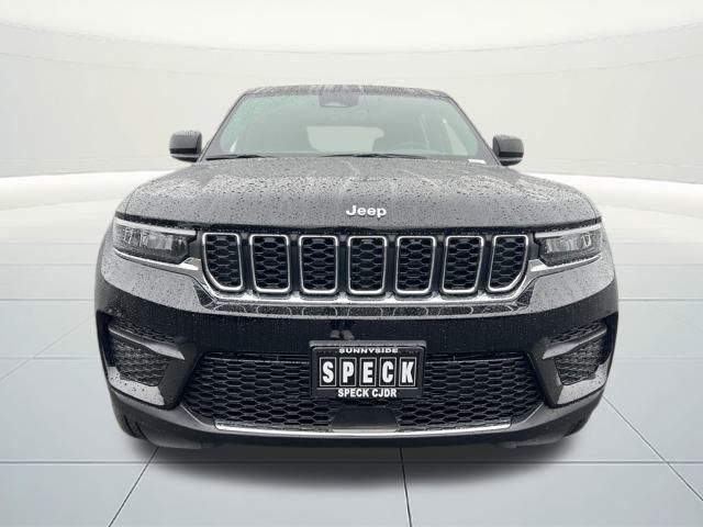 New Jeep Grand Cherokee Laredo SUV For Sale Near Me | Auto Navigator
