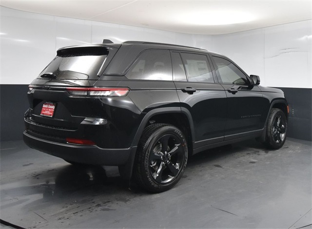 New 2025 Jeep Grand Cherokee Laredo For Sale in St. Louis, MO | Capital ...