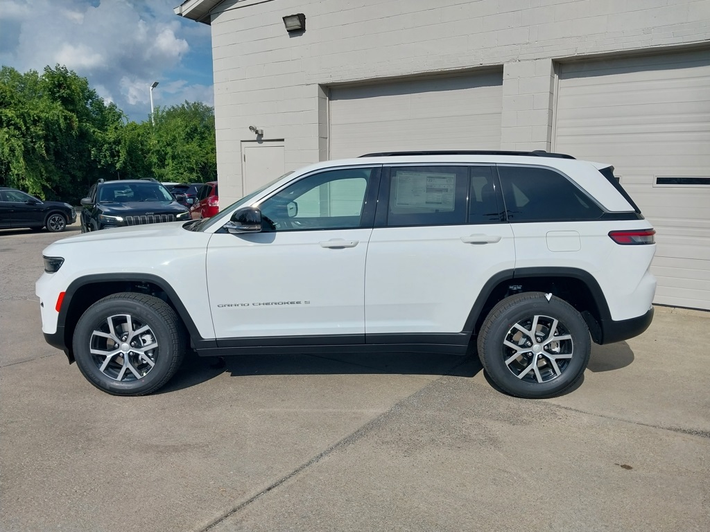 New 2025 Jeep Grand Cherokee Limited For Sale in Austintown, OH ...