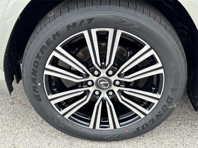 New 2025 Lexus LX LX 600 Luxury For Sale in Glenview, IL | Capital One ...