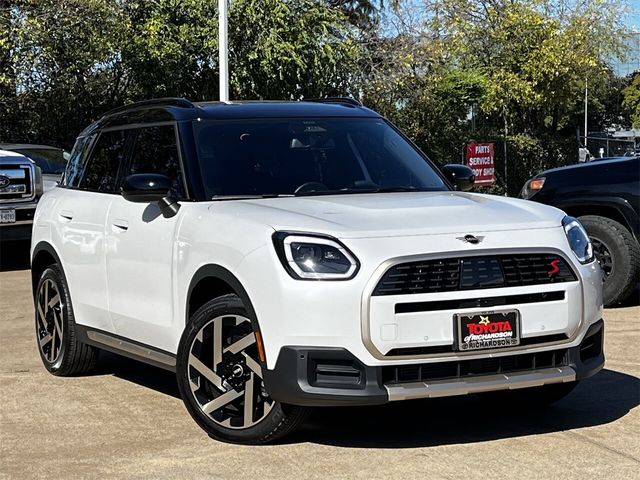 Used 2025 MINI Countryman SUV For Sale in Dallas, TX | Auto Navigator