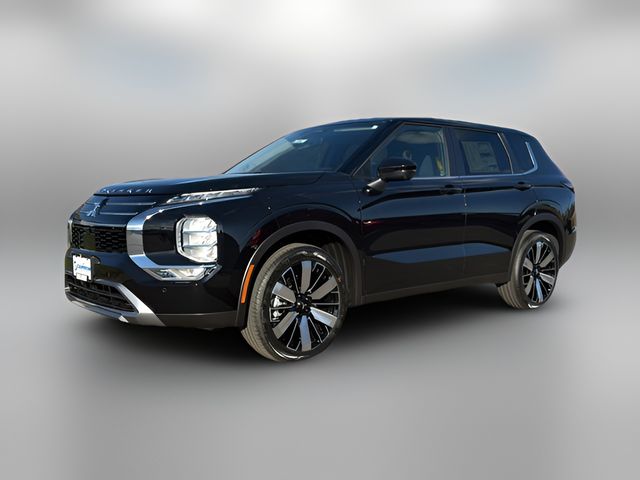 New 2025 Mitsubishi Outlander For Sale in Milwaukee, WI | Auto Navigator