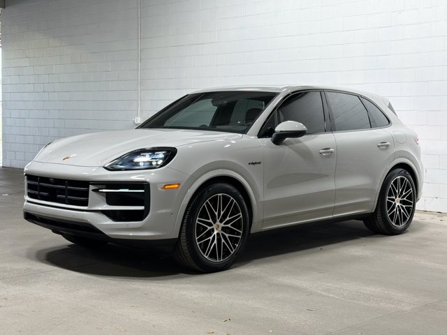 Certified Pre-owned 2025 Porsche Cayenne E-Hybrid Base For Sale in ...