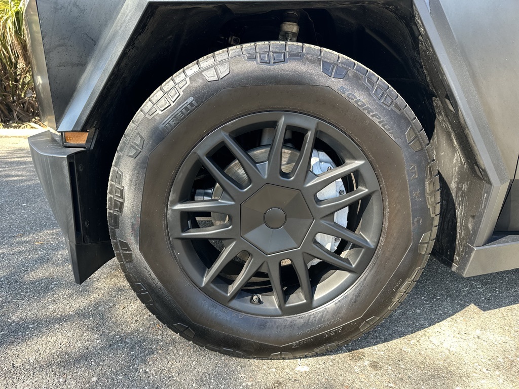 Used 2025 Tesla Cybertruck Base For Sale in Jacksonville, FL | Capital ...