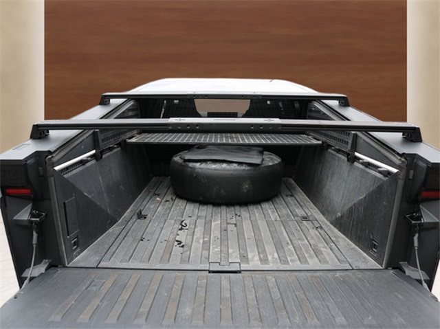 Used 2025 Tesla Cybertruck Base For Sale in Austin, TX | Capital One ...