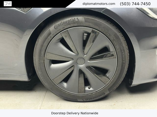 Used 2025 Tesla Model S Base For Sale in Troutdale, OR | Capital One ...