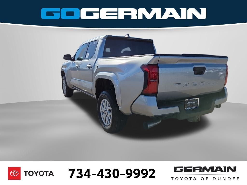 New 2025 Toyota Tacoma SR5 For Sale in Dundee, MI | Capital One Auto ...