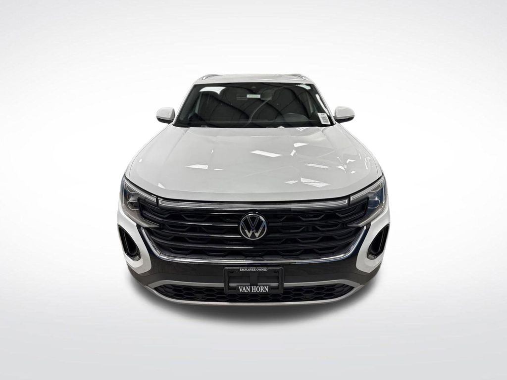 Used 2025 Volkswagen Atlas Cross Sport 2.0T SE Technology For Sale in ...