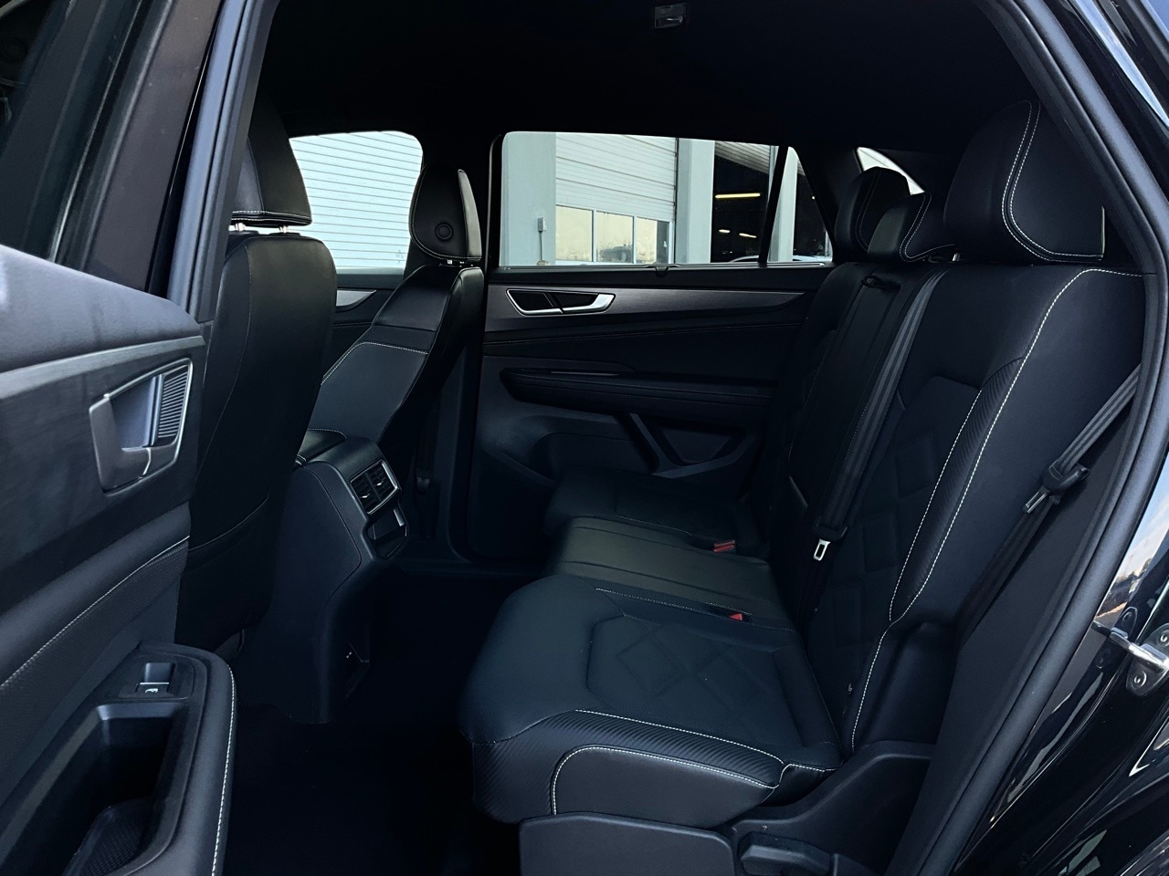 Used 2025 Volkswagen Atlas Cross Sport 2.0T SE Technology For Sale in ...