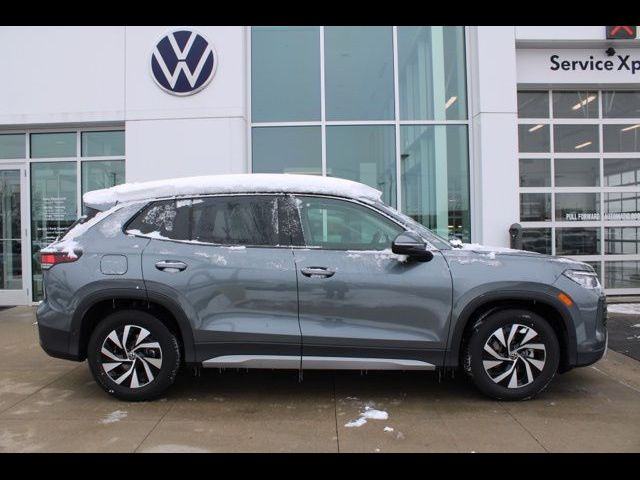 New Blue Volkswagen Tiguan SEL R-Line For Sale in Indianapolis, IN ...