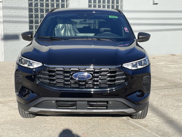 New 2026 Ford Escape SUV with AWD For Sale in Detroit, MI | Auto Navigator