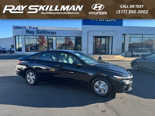 New 2026 Audi RS 6 Avant Sedan For Sale in Bloomington, IN | Auto Navigator