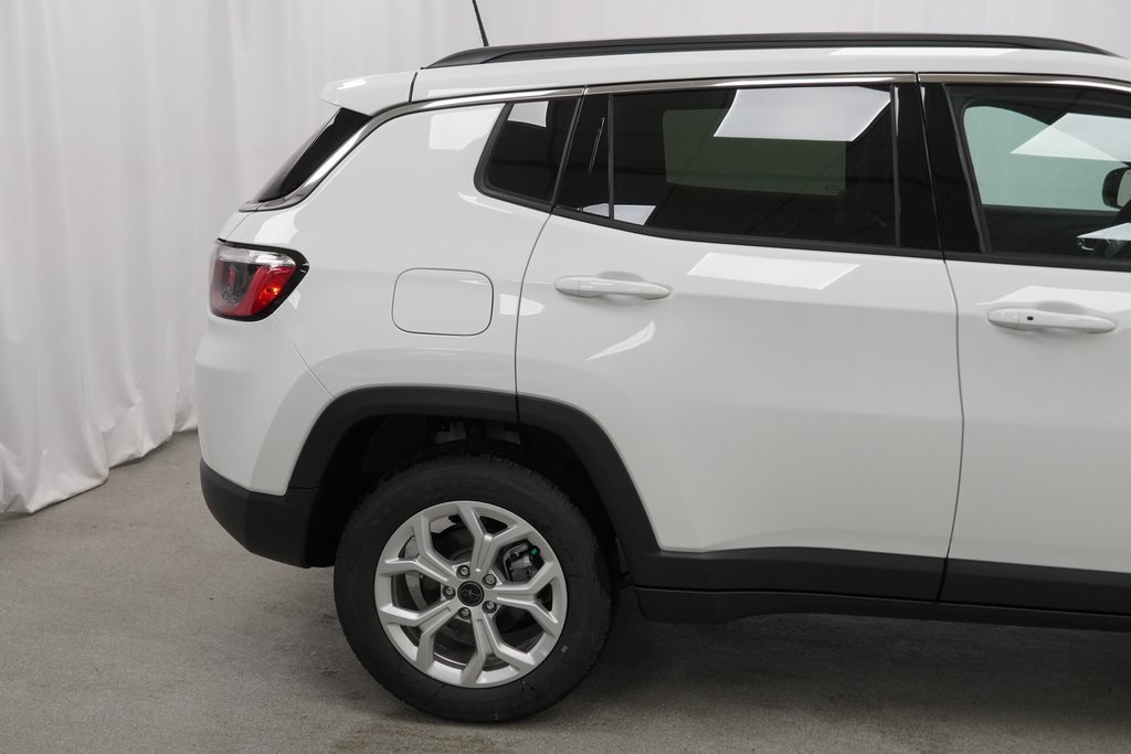 New 2026 Jeep Compass Latitude For Sale in Chicago, IL | Capital One ...