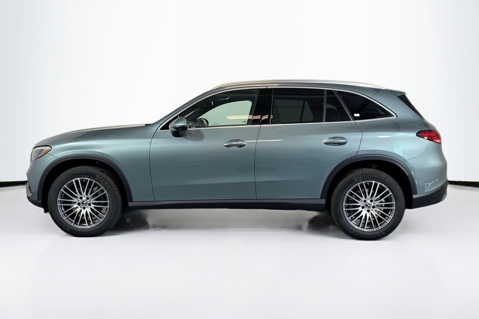 New 2026 Mercedes-Benz GLC 300 For Sale in Fremont, CA | Capital One Auto Navigator