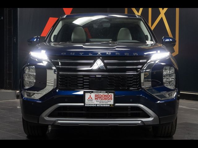 New 2026 Mitsubishi Outlander For Sale in Los Angeles, CA | Auto Navigator