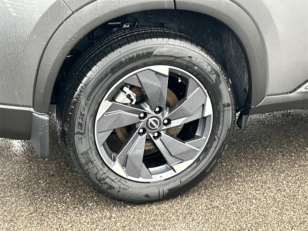 New 2026 Nissan Rogue SV For Sale in Franklin, TN | Capital One Auto ...