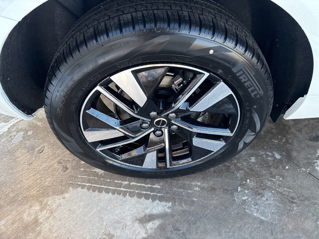 New 2026 Volvo XC60 Plus For Sale in Pittston, PA | Capital One Auto ...