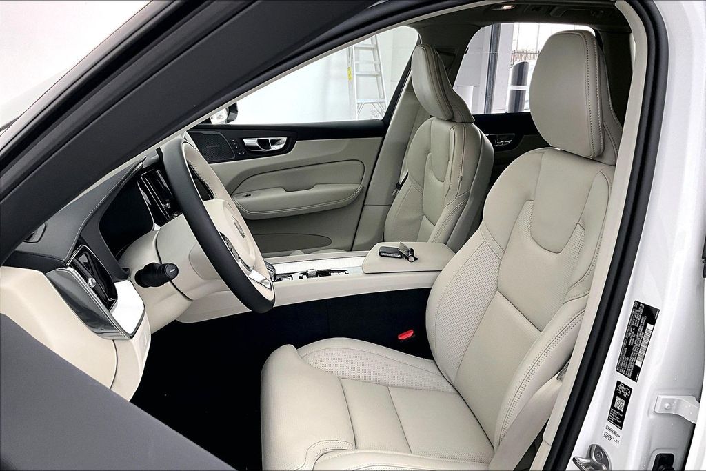 New 2026 Volvo XC60 Ultra For Sale in Grapevine, TX | Capital One Auto ...