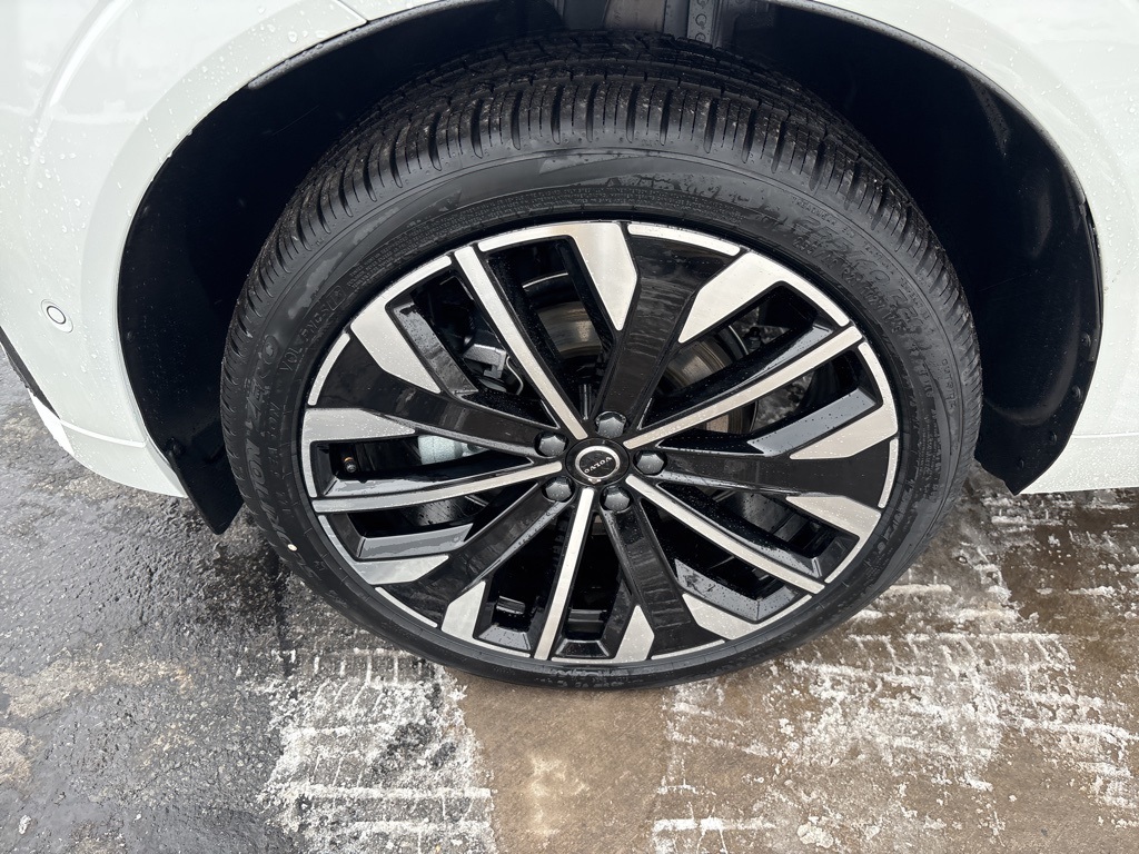 New 2026 Volvo XC60 Ultra For Sale in Pittston, PA | Capital One Auto ...